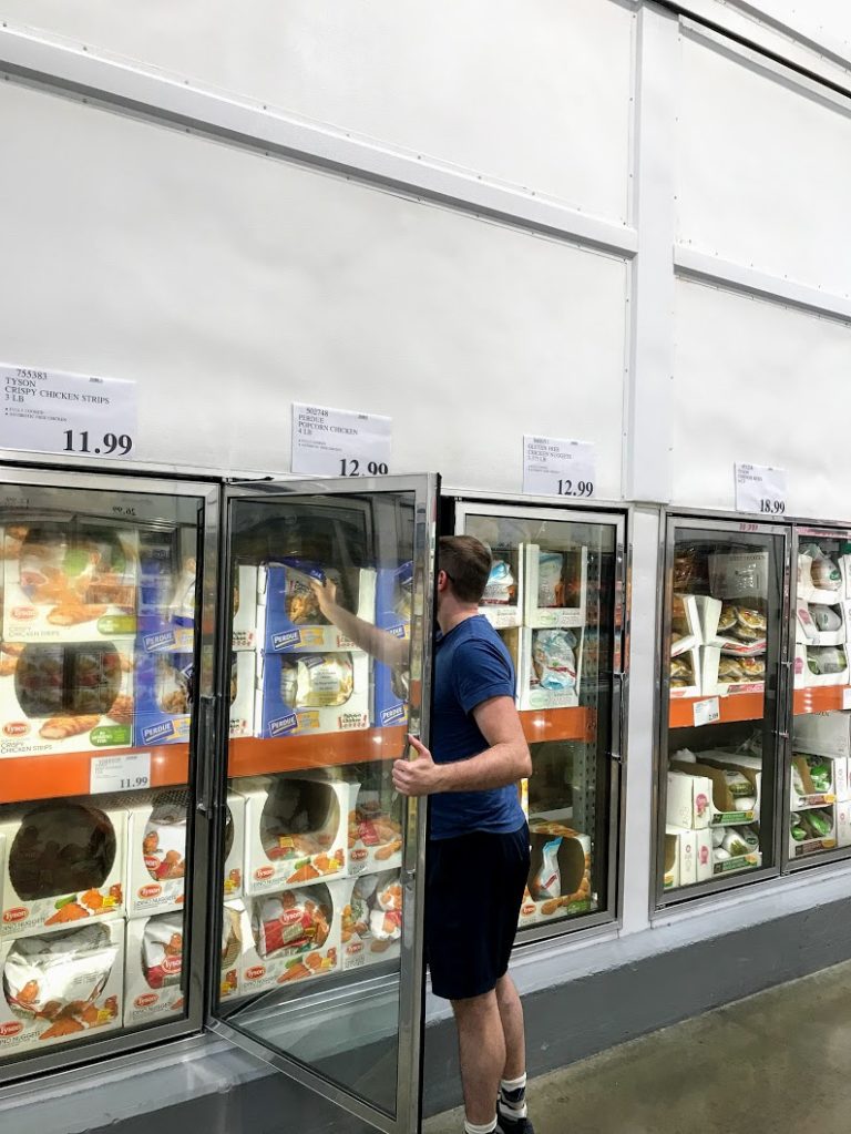 7 Tricks to Save at Costco EVERY Time You Shop